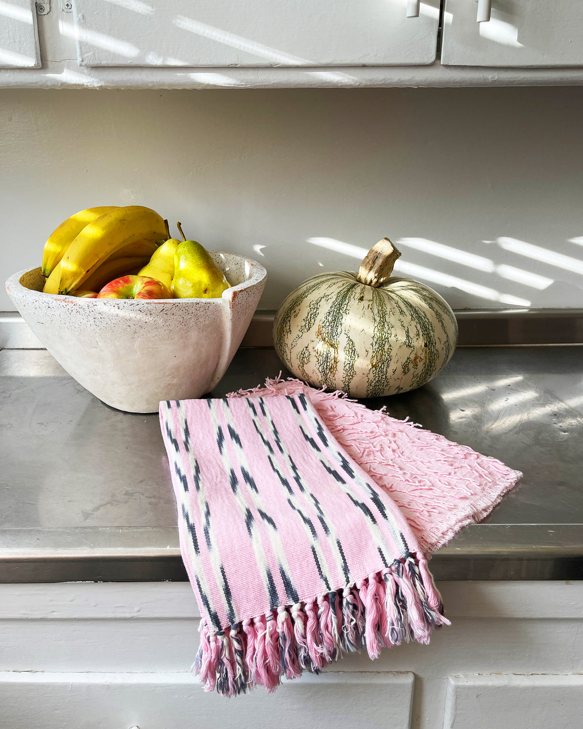 Xela Light Pink Jaspe Kitchen Towel – Archive New York