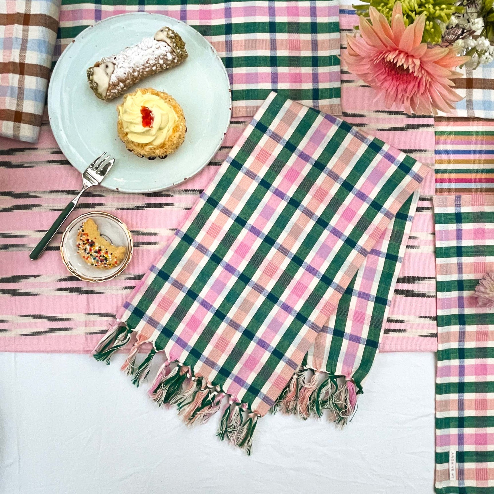 Xela Light Pink Jaspe Table Runner – Archive New York